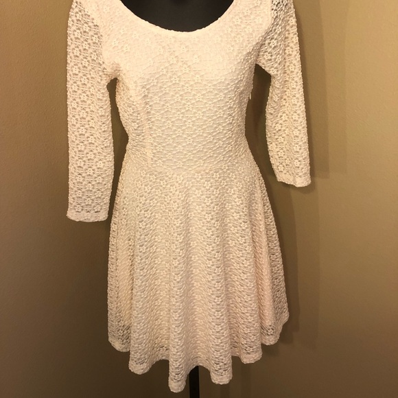 Lush | Dresses | Offwhite Lace Dress | Poshmark